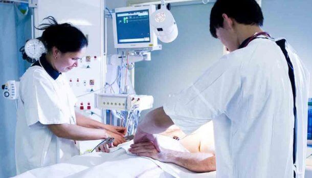 How Do You Become an ICU Nurse?